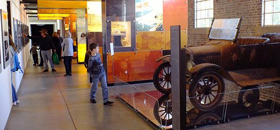 Visit - Newcastle Museum